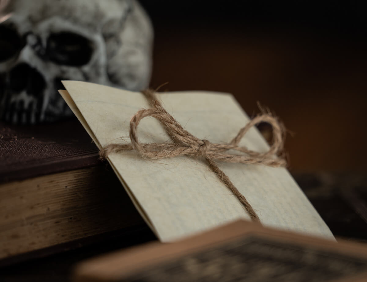 The Oracle Skull – The Upturned Cauldron